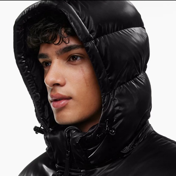 Aritzia | Jackets & Coats | The Super Puff | Poshmark